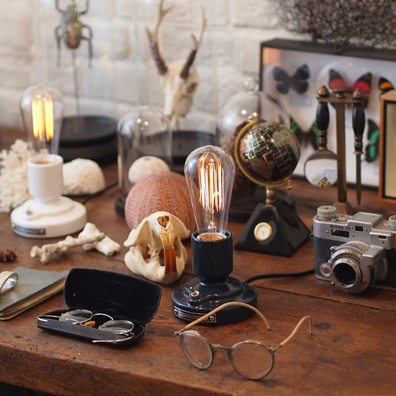 コンパススタンド | ARTWORKSTUDIO | オーダーメイドのアイアン家具を中心に数多くのインテリア商品をお取り扱いしております。 | オーダー家具専門店Baum